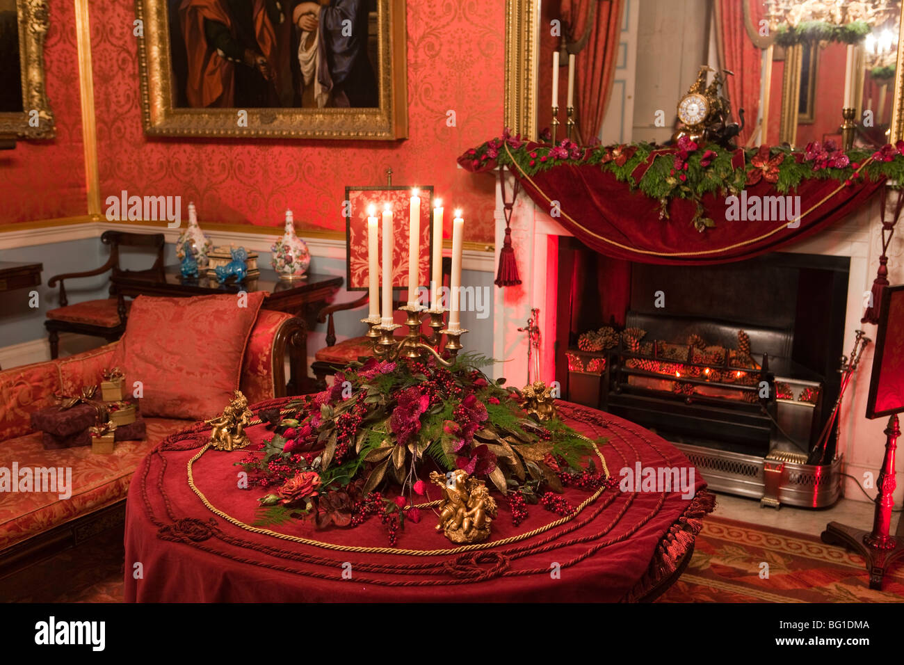 Hall drawing hi-res stock photography and images - Alamy