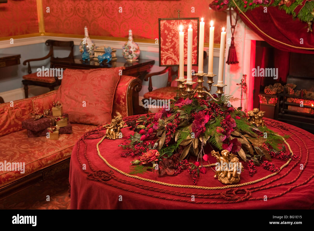 UK, England, Cheshire, Knutsford, Tatton Hall, drawing room at ...