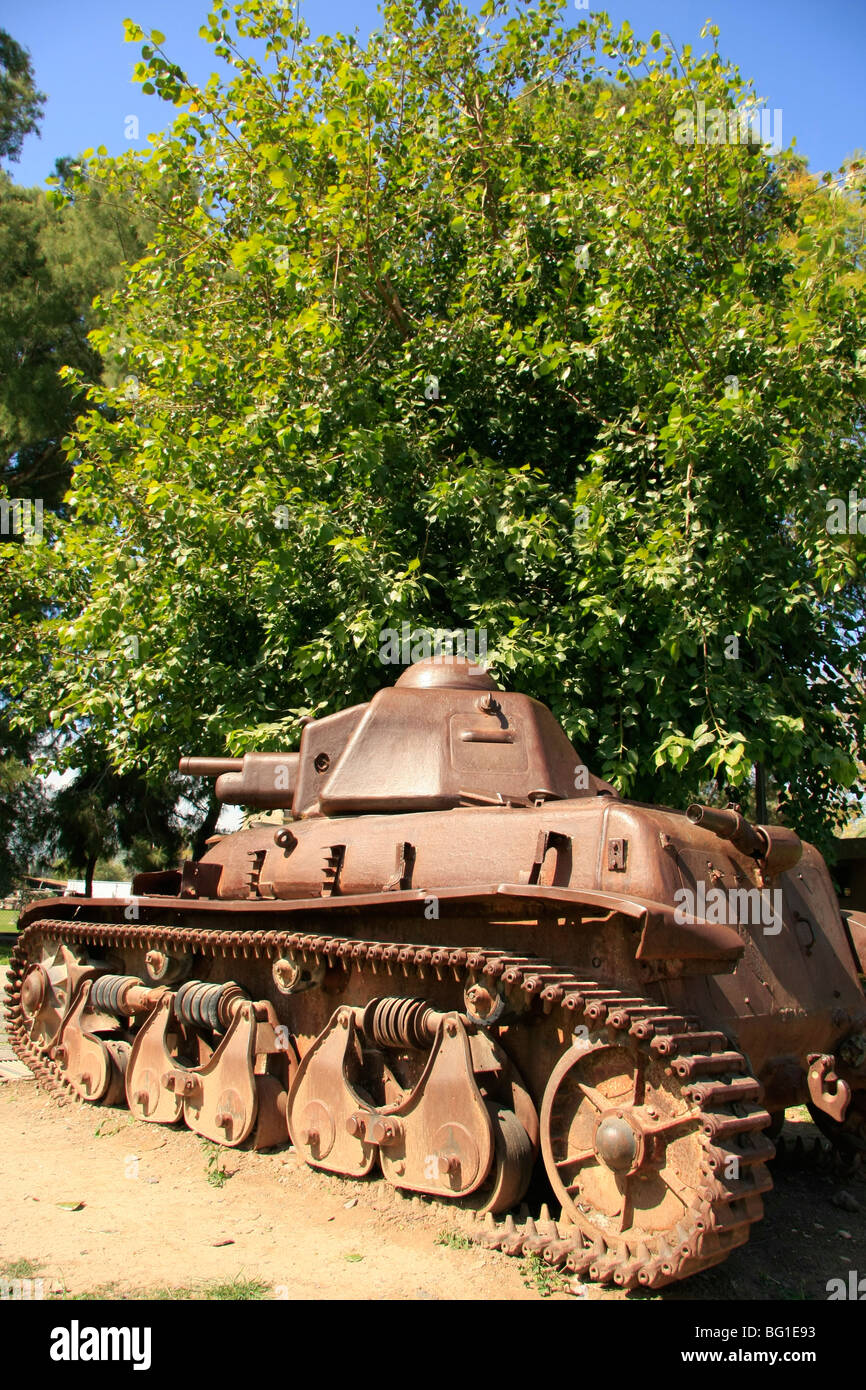 Israel tank 1948 hi-res stock photography and images - Alamy