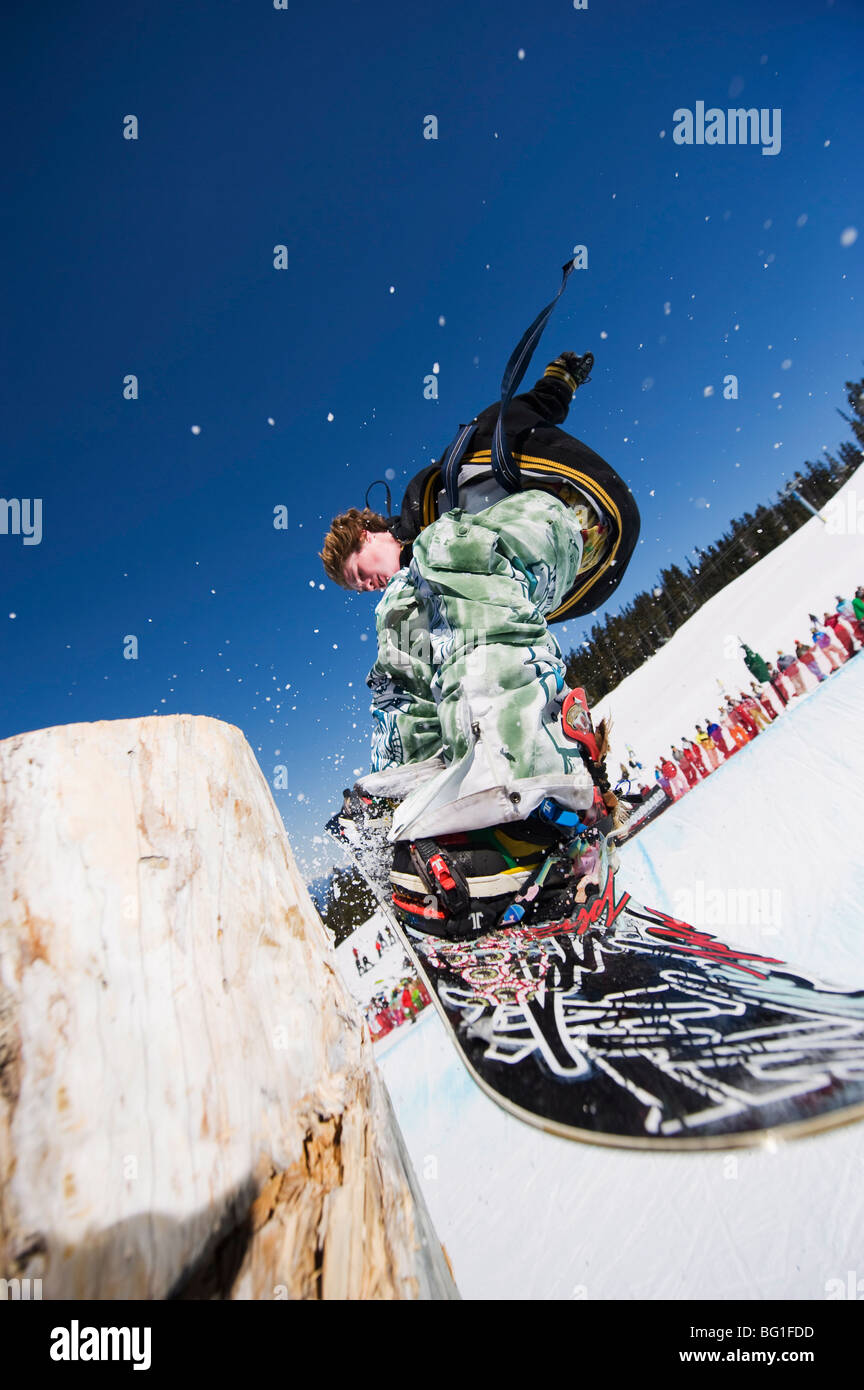 Snowboarder jumping, Telus Half Pipe competition 2009, Whistler ...