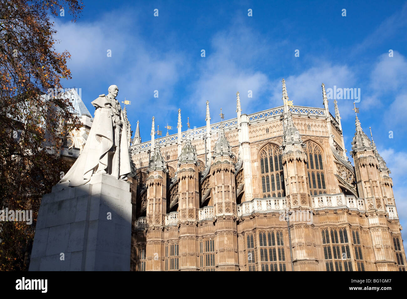 Westminster parliament square hi-res stock photography and images - Alamy
