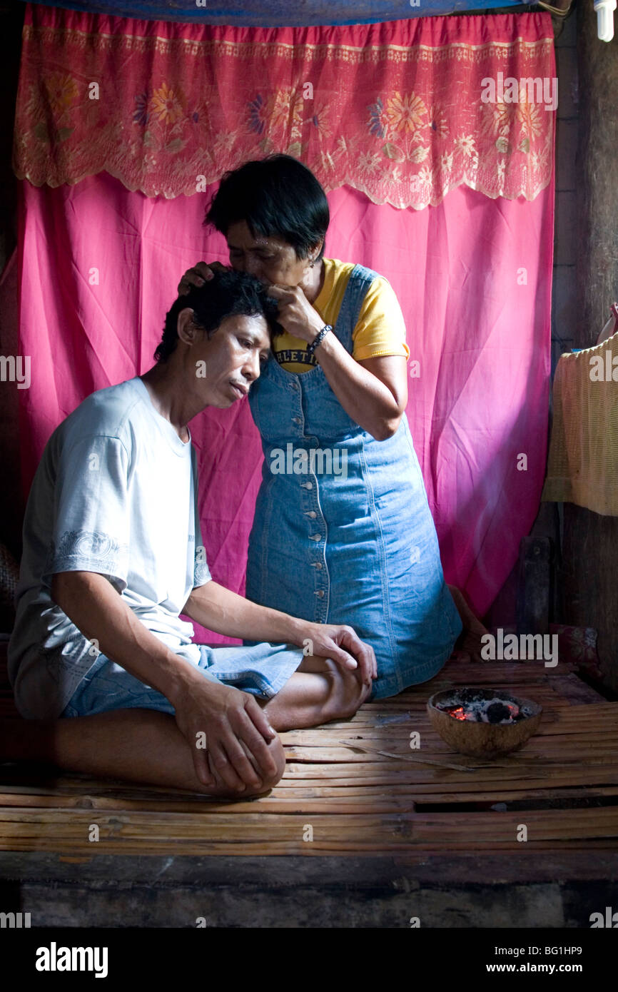 Traditional filipino rituals hi-res stock photography and images - Alamy