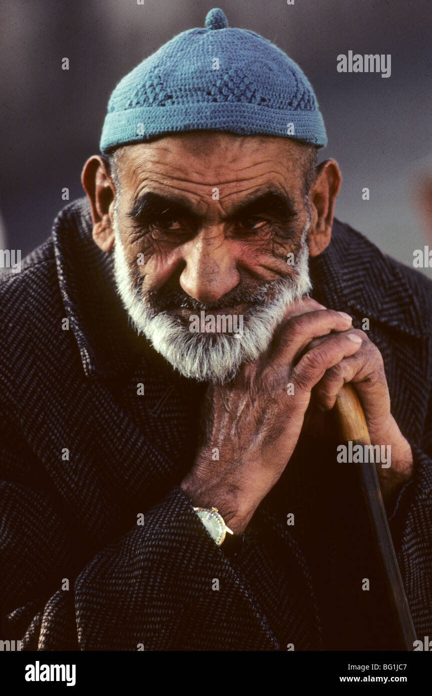 Portrait of a Muslim man in Istanbul, Turkey Stock Photo - Alamy
