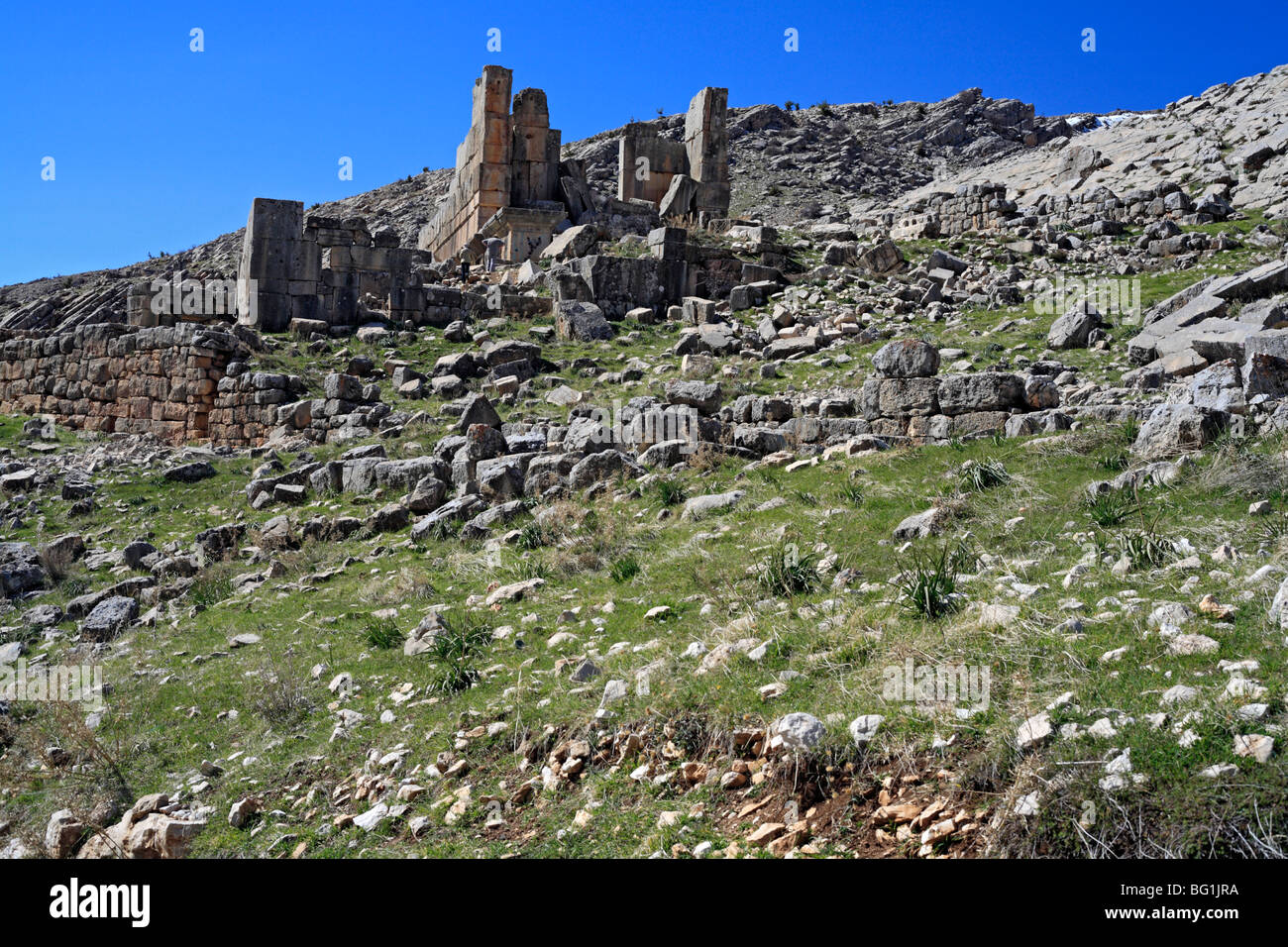 The Upper Roman temple, Niha, Bekaa valley, Lebanon Stock Photo - Alamy