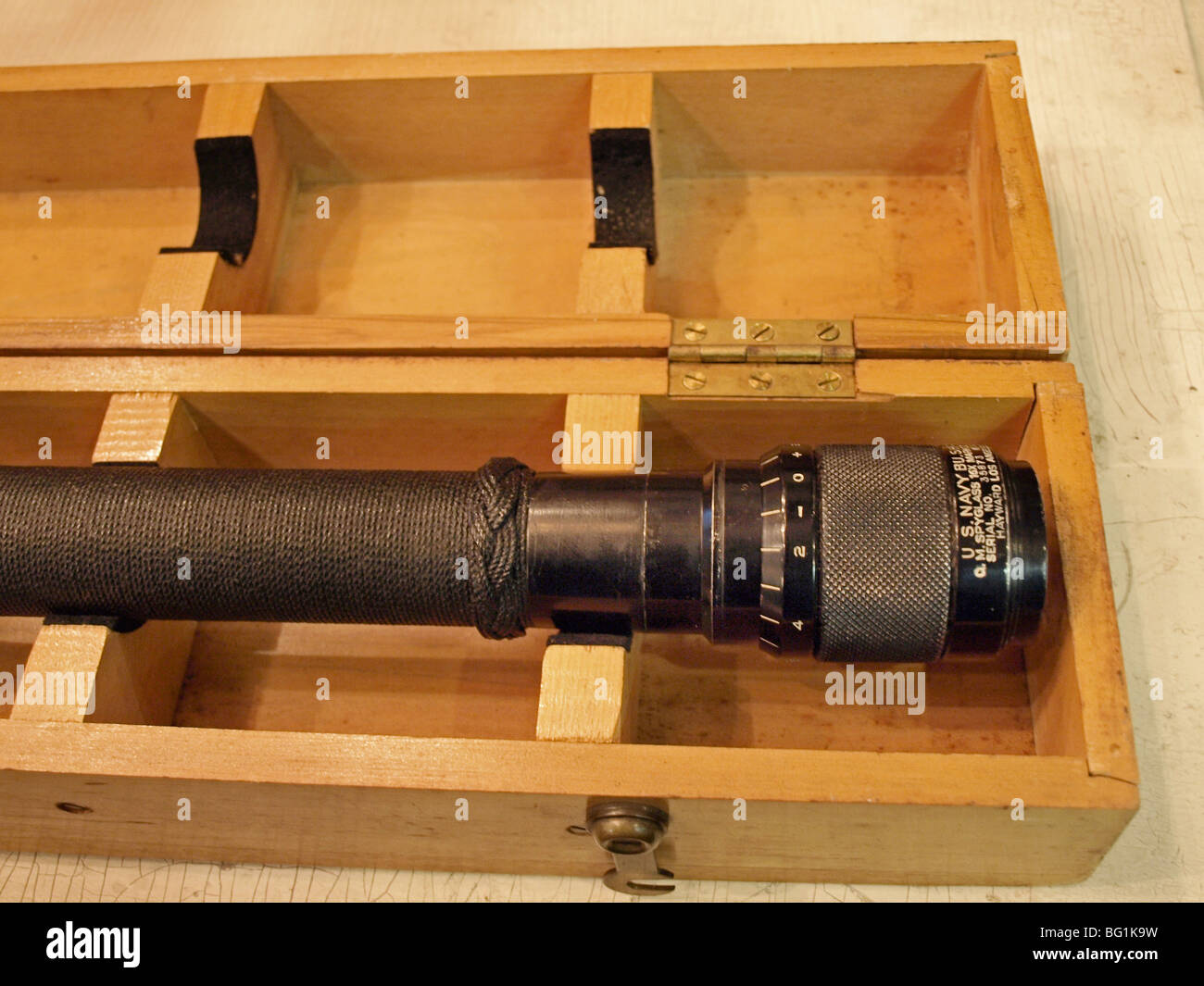 end of telescope spy glass spy-glass issued by USA navy antique in box ...