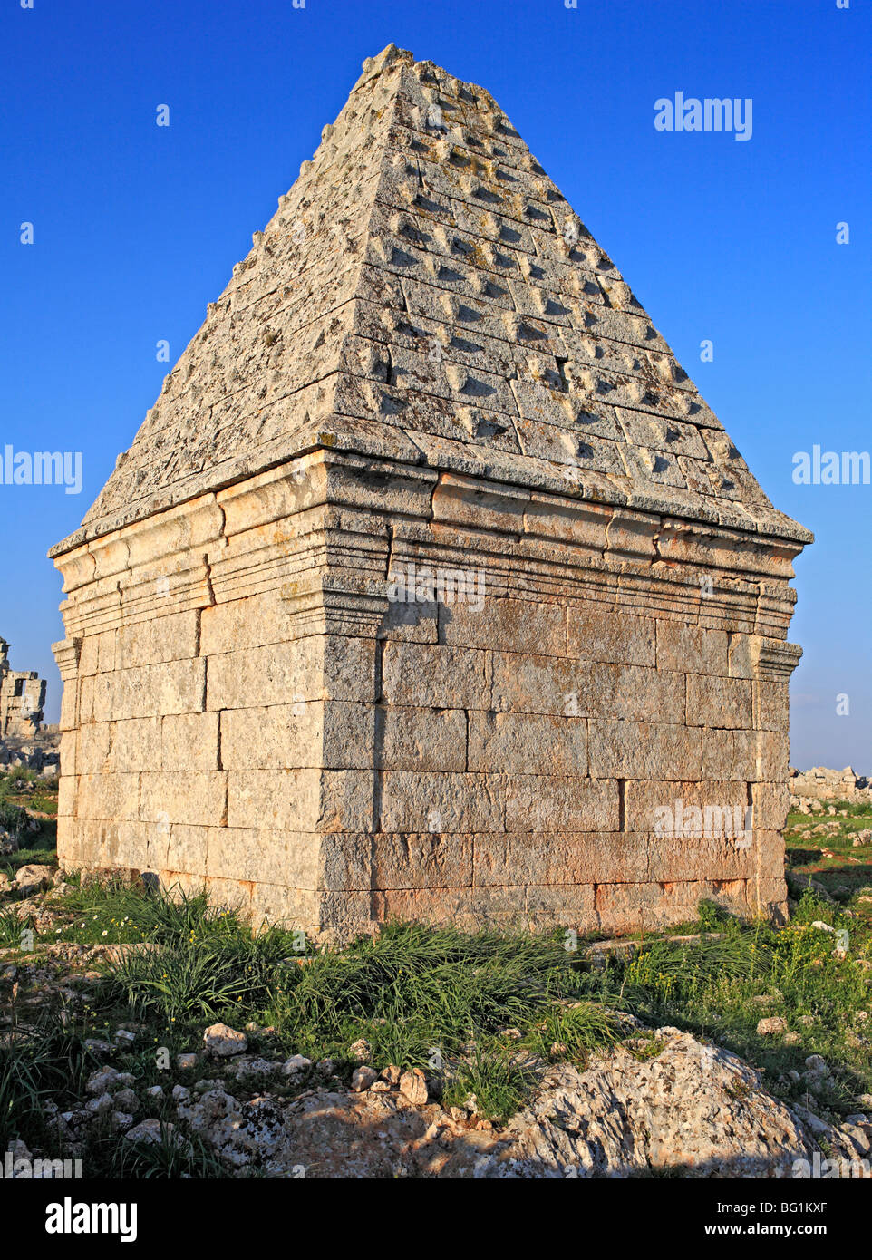 Pyramidal tomb, Bara (al-Bara), Syria Stock Photo - Alamy