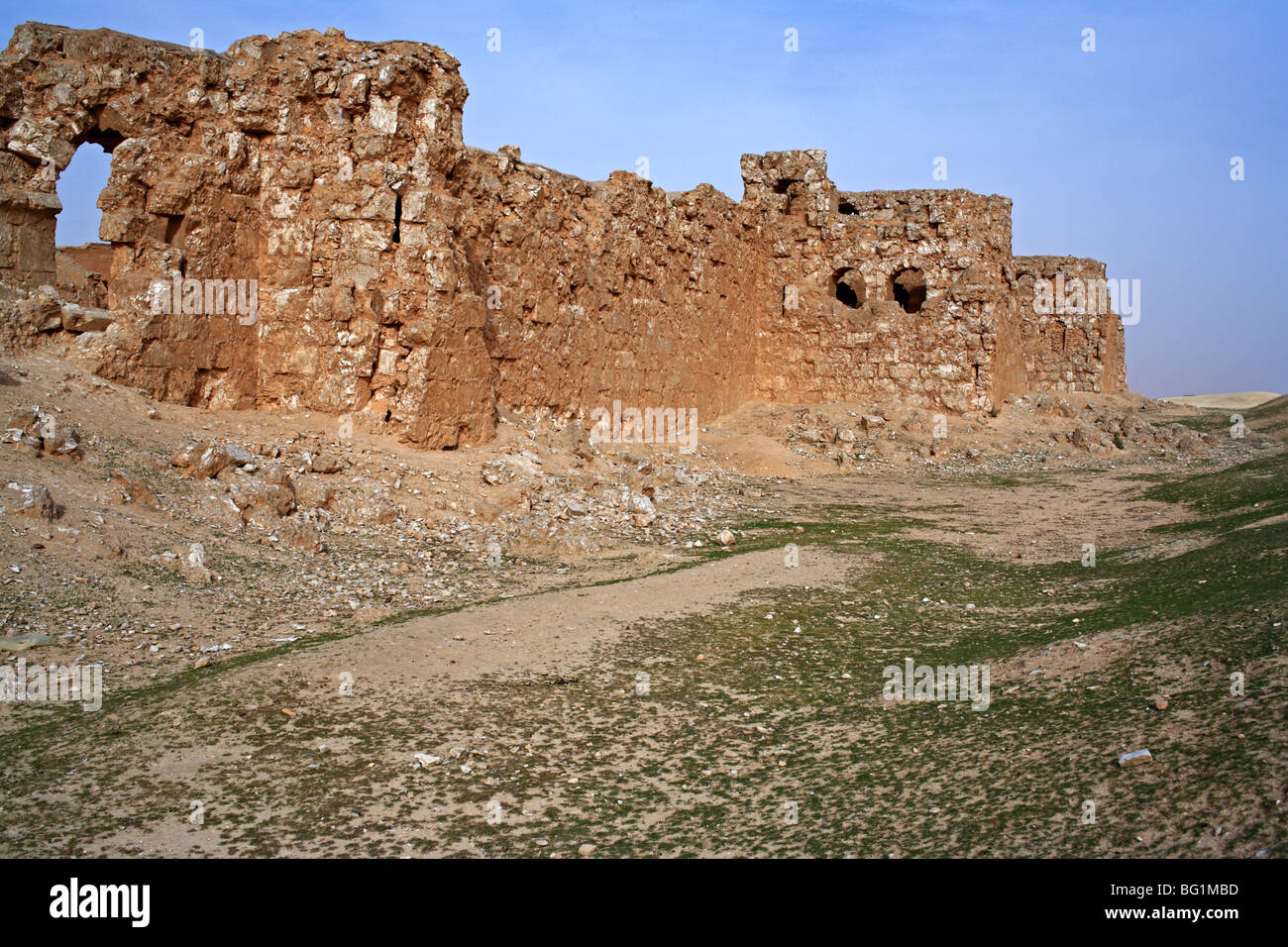Resafa ruins hi-res stock photography and images - Alamy