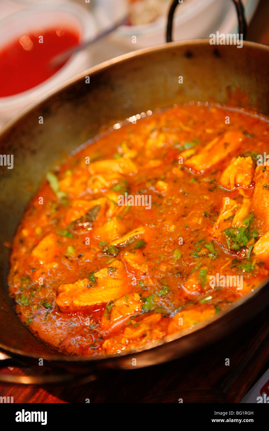 Indian chicken balti curry hi-res stock photography and images - Alamy
