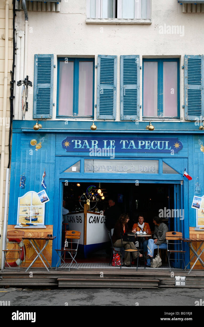Restaurant at the port in Cancale, Brittany, France, Europe Stock Photo ...