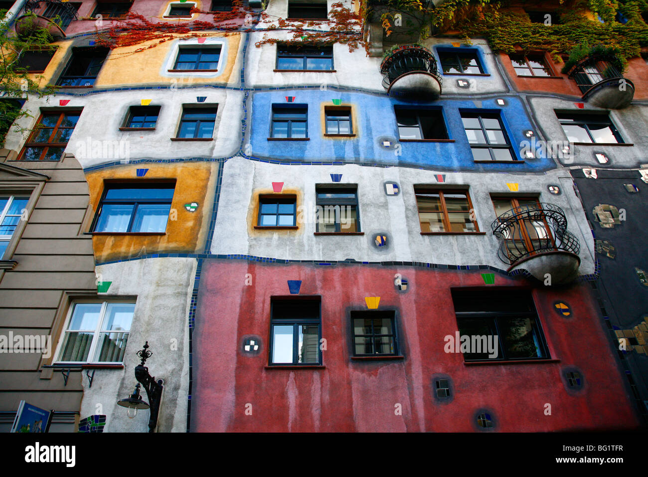 Hundertwasser house hi-res stock photography and images - Alamy