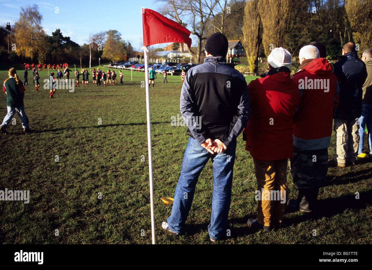 Parents watching children do sport hi-res stock photography and images ...