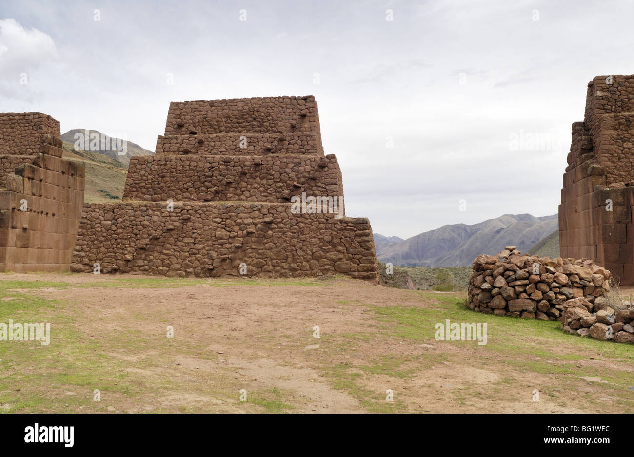 Quiquijana peru hi-res stock photography and images - Alamy