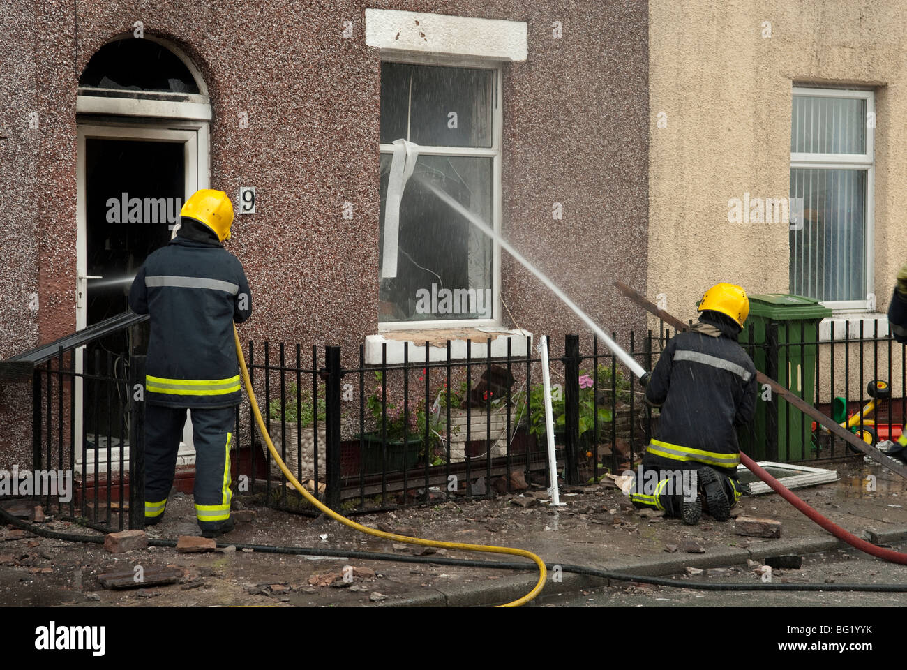 Terraced house fire following gas explosion Stock Photo - Alamy