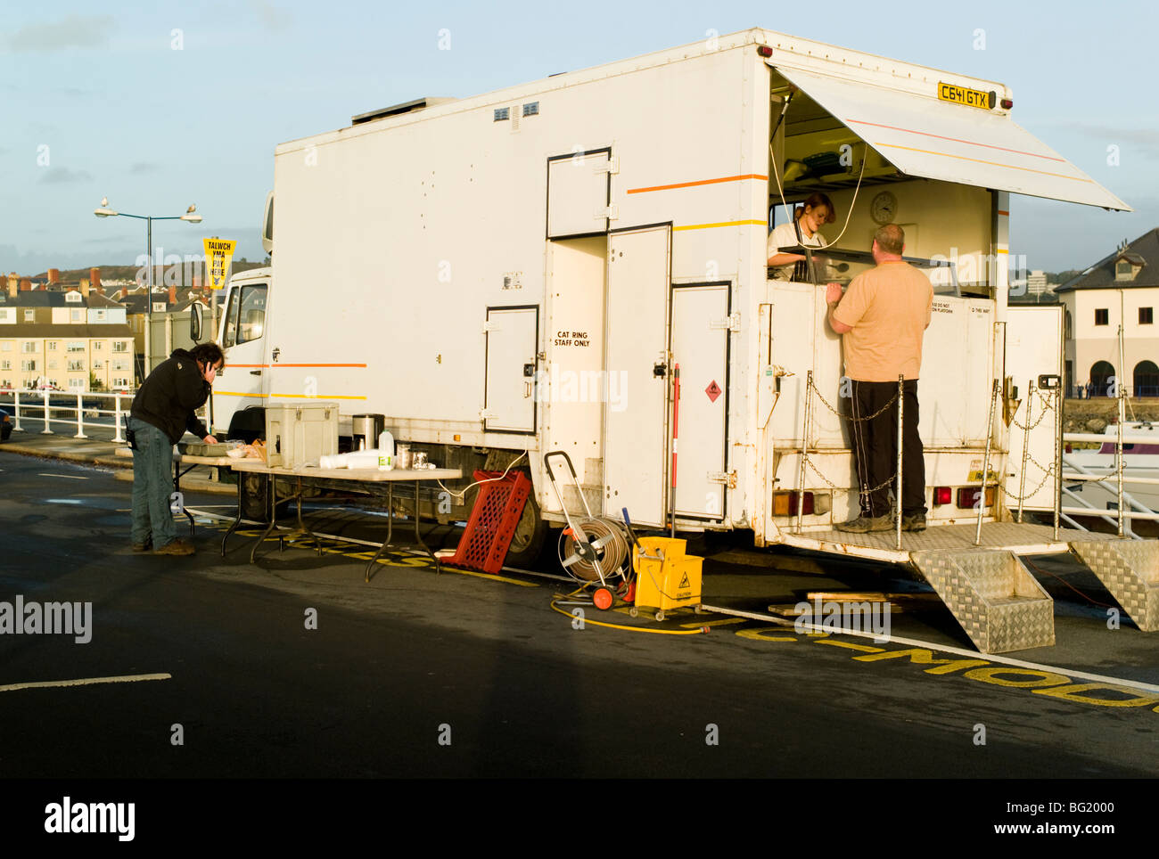 Catering truck hi-res stock photography and images - Alamy