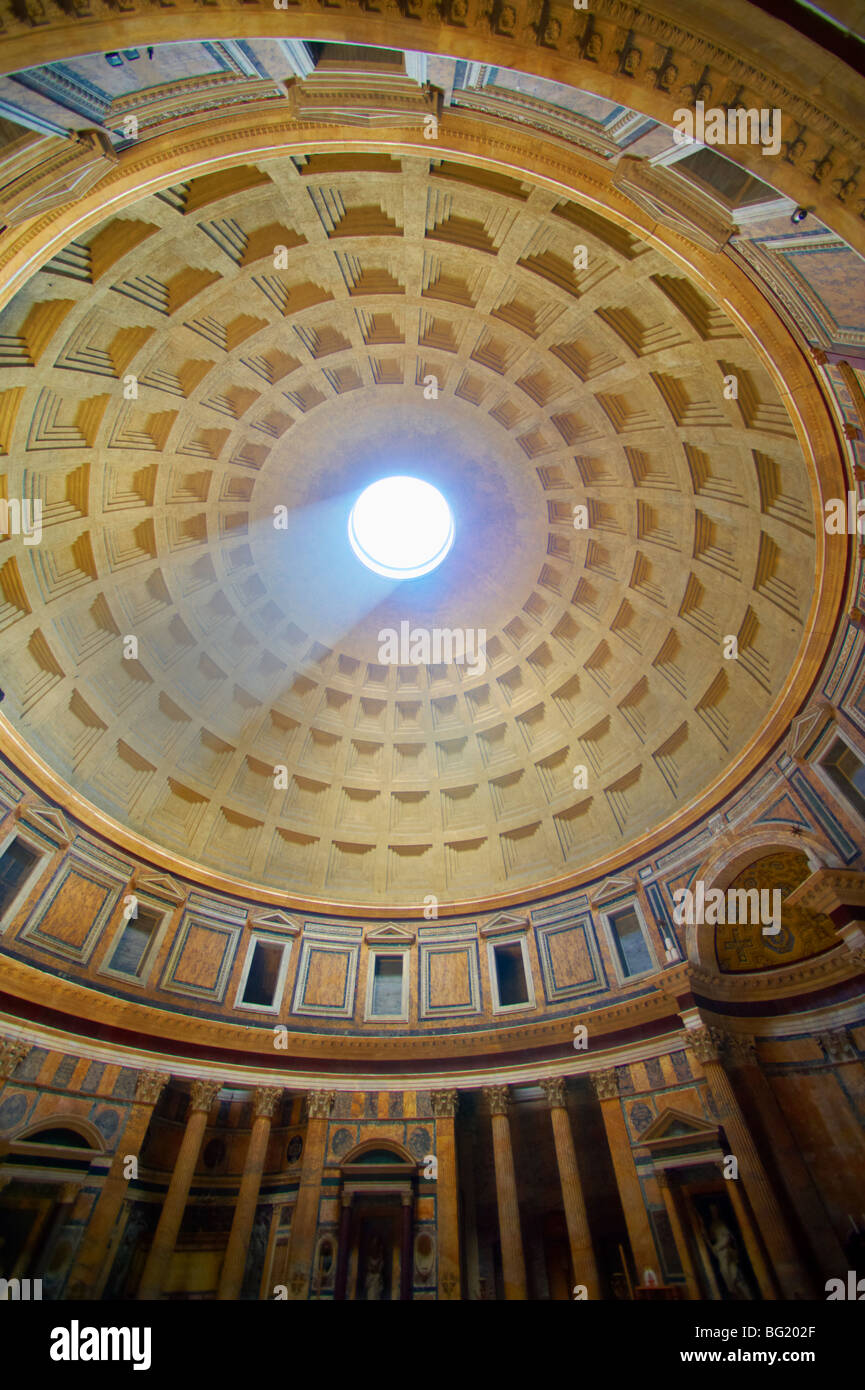 Roman dome architecture hi-res stock photography and images - Alamy