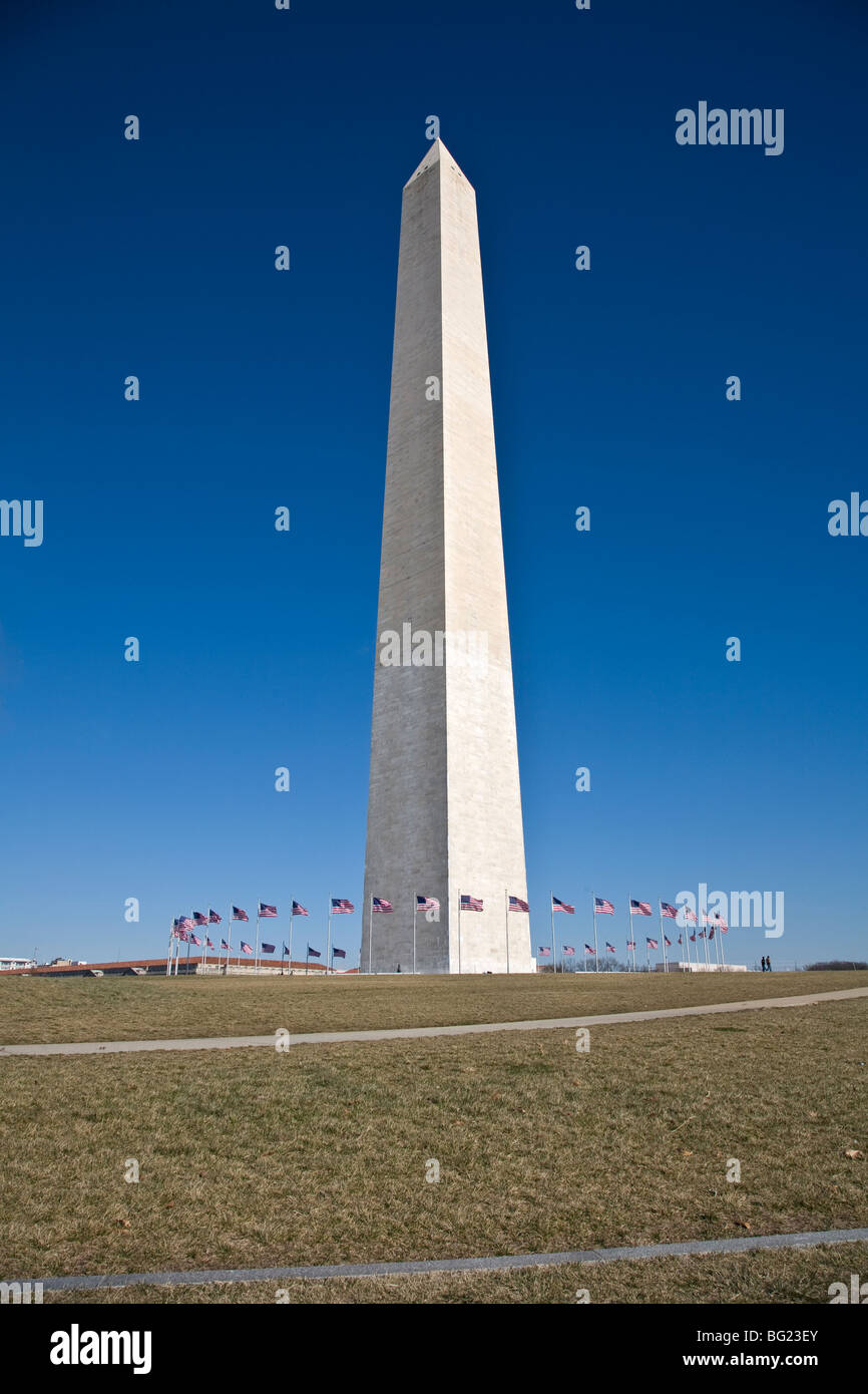 Ring american flags washington monument hi-res stock photography and ...