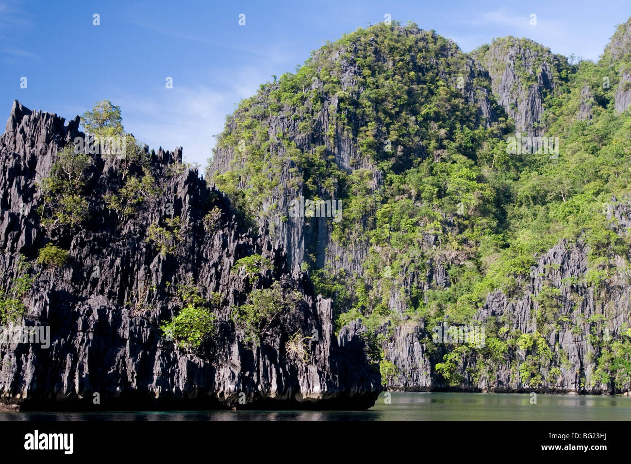 A series of dome-shaped mountains and cliffs characterise the terrain ...