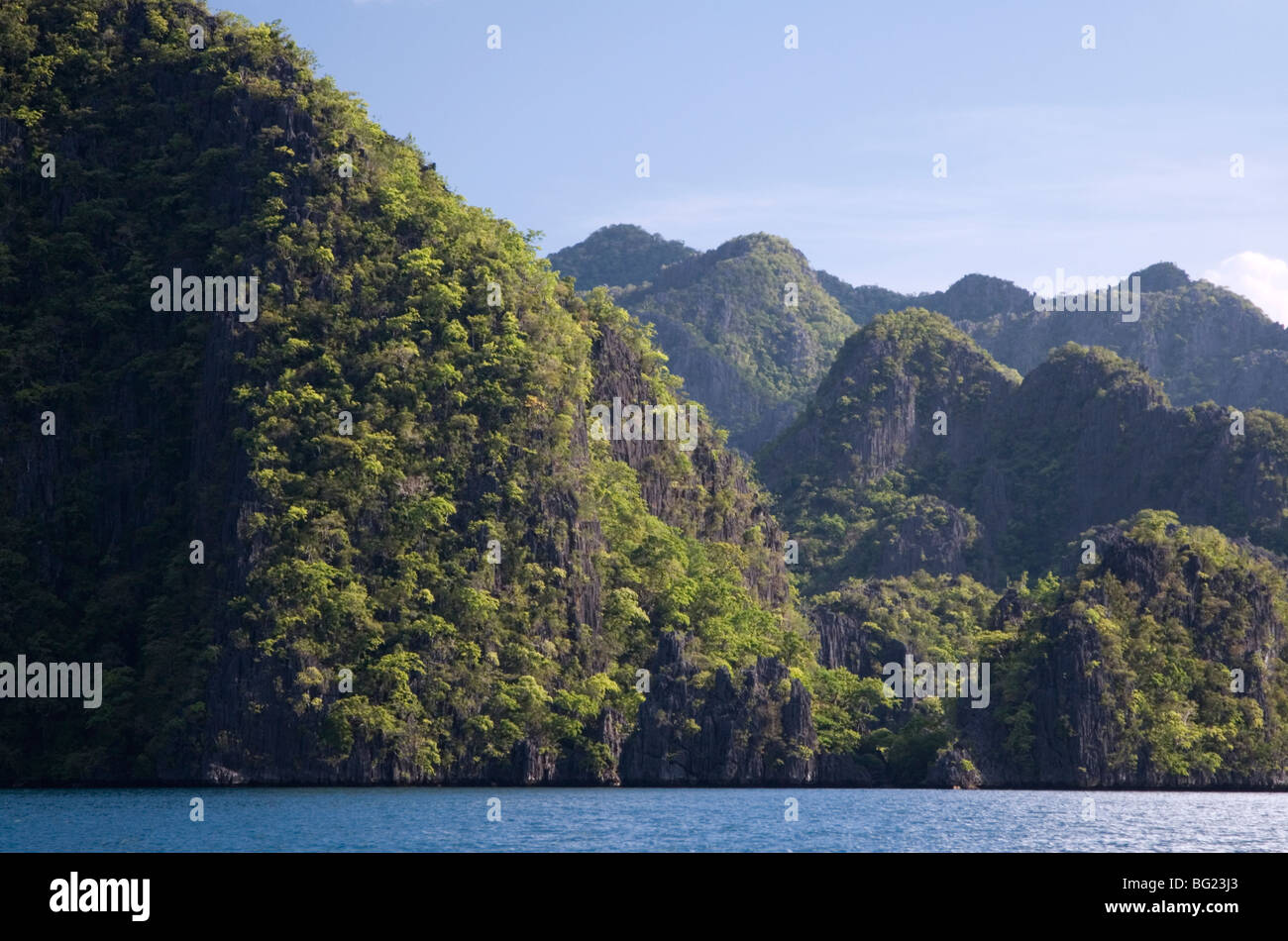 A series of dome-shaped mountains and cliffs characterise the terrain ...
