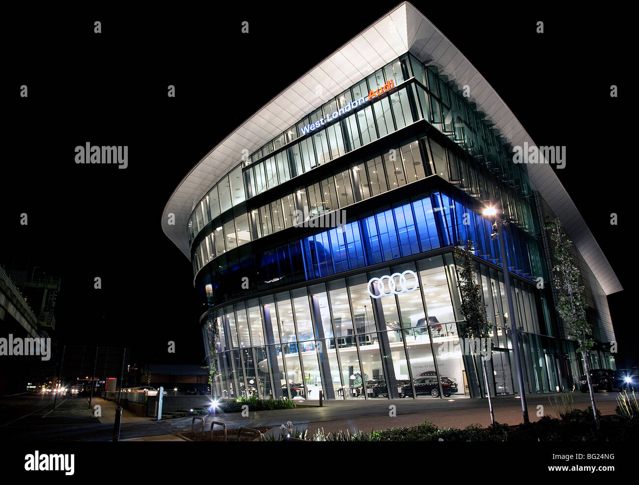 Audi west london hi-res stock photography and images - Alamy