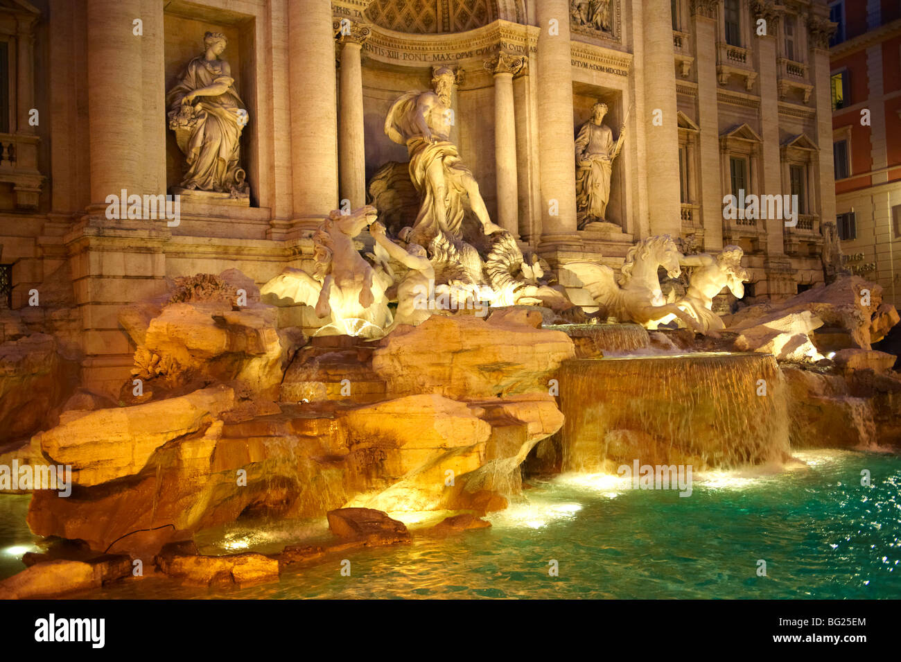 The Baroque Trevi Fountain. Rome Stock Photo - Alamy
