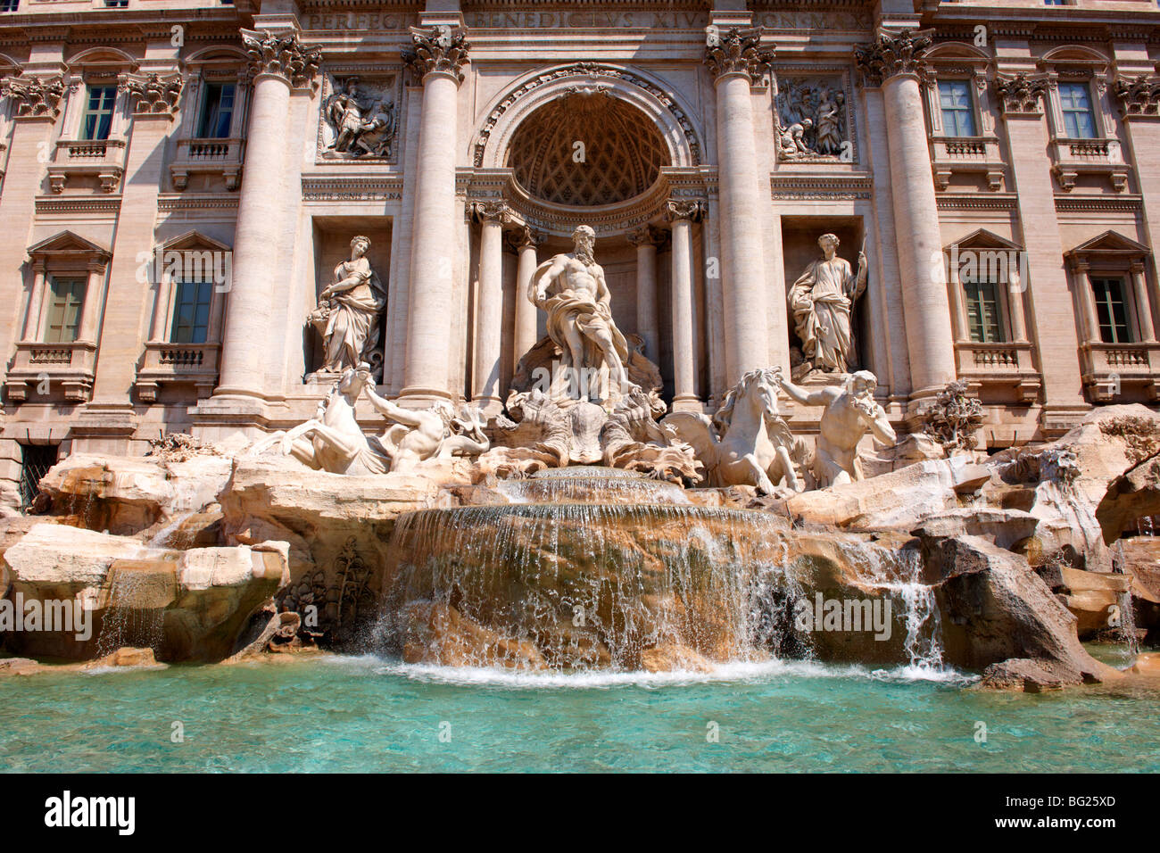The Baroque Trevi Fountain. Rome Stock Photo - Alamy