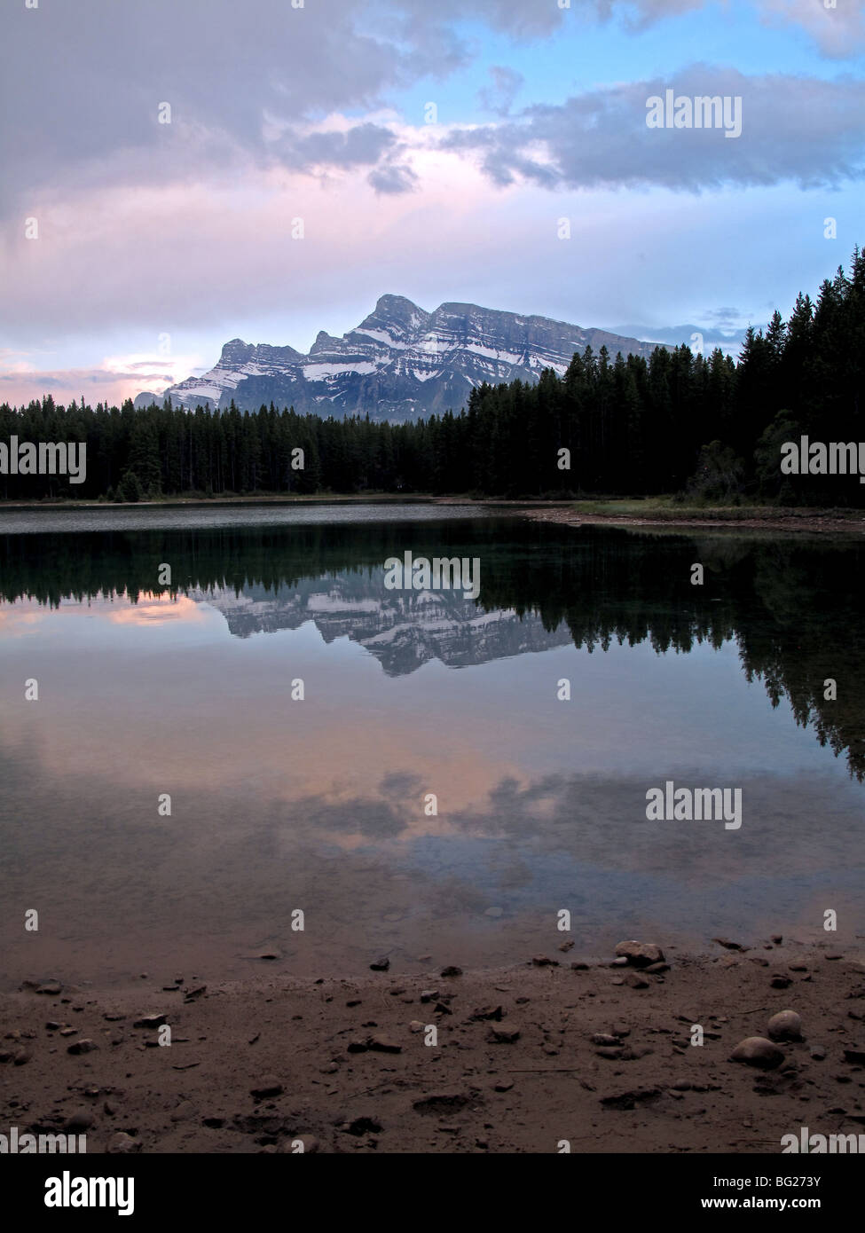 Sunset at two jack lake hi-res stock photography and images - Alamy