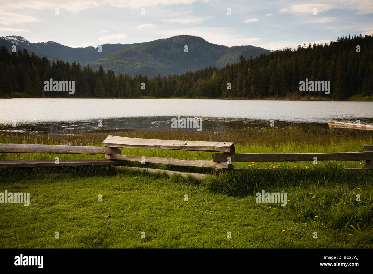 Whistler canada lake hi-res stock photography and images - Alamy