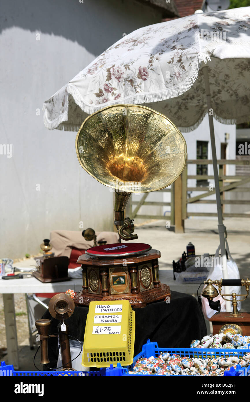 Victrola phonograph hi-res stock photography and images - Alamy