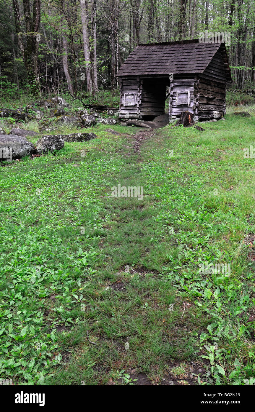 Jim Bales Place on the Roaring Fork Motor Nature Trail spring white ...