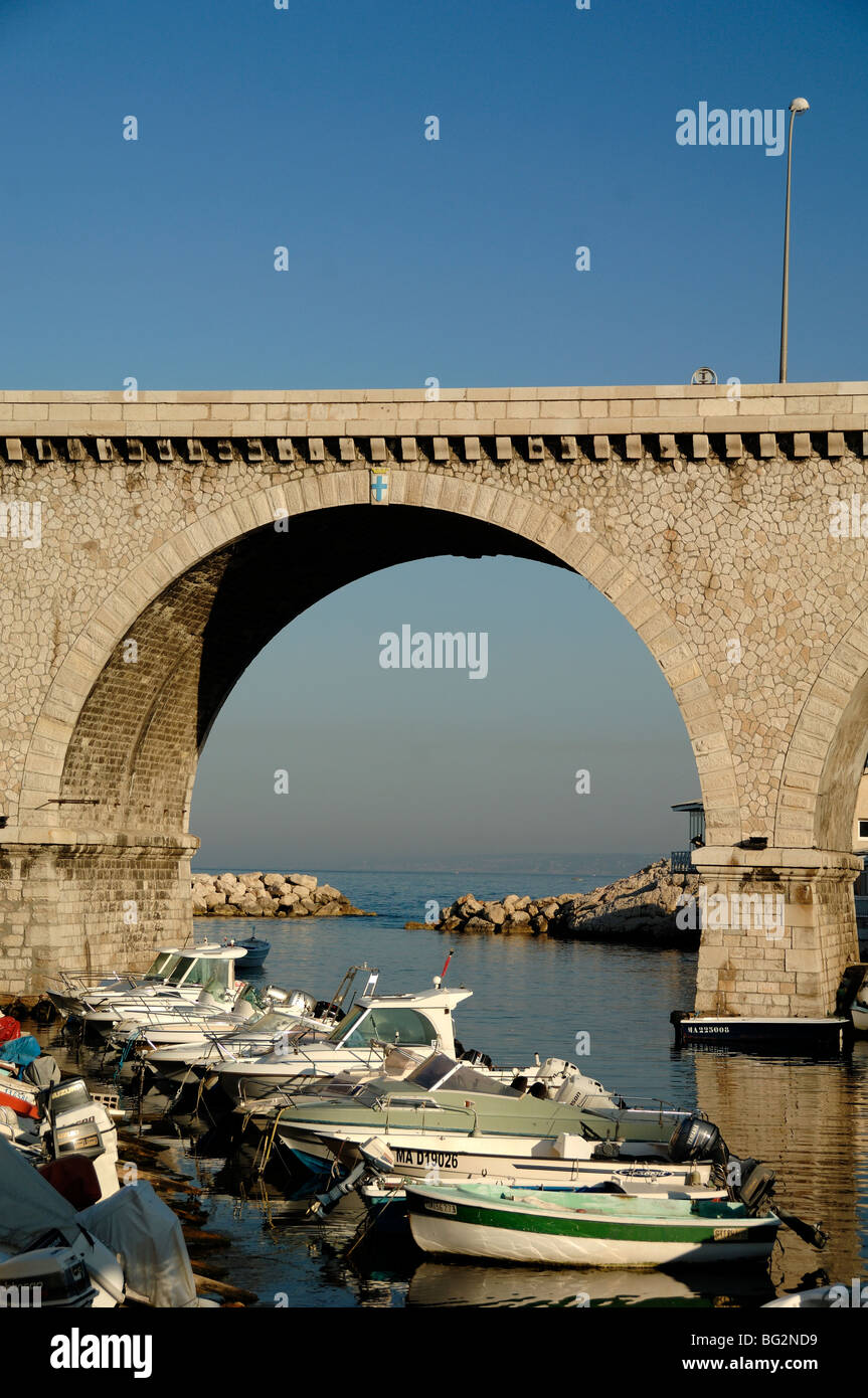 Vallon des Auffes Inlet, Fishing Port, Boats & Bridge of Corniche Road ...