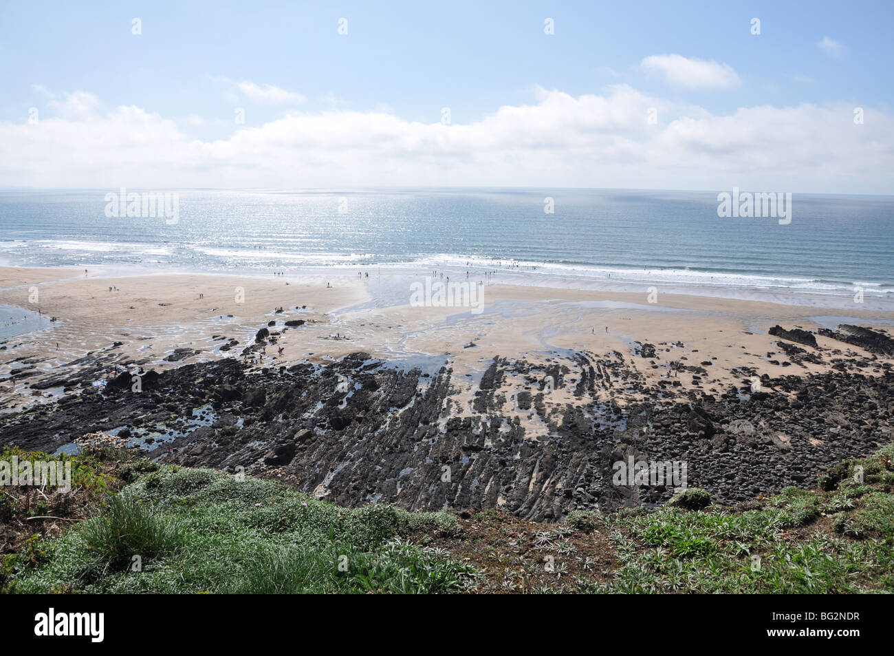 Low tide at Northcott beach North Cornwall Stock Photo - Alamy