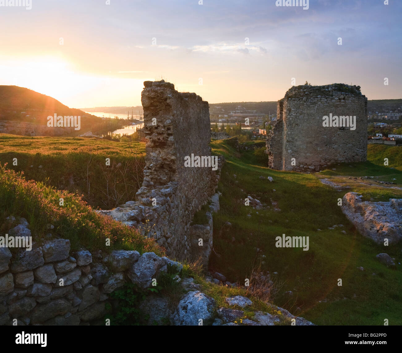 Summer sunset view of ancient Crimean fortress (near Sevastopol Town ...