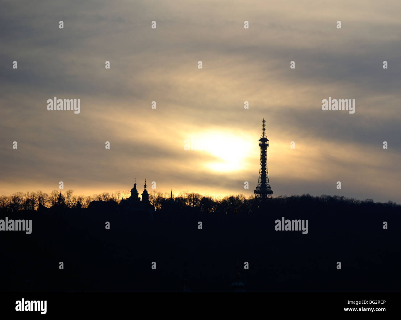Petrin Tower Petrinska Rozhledna Prague Stock Photo - Alamy