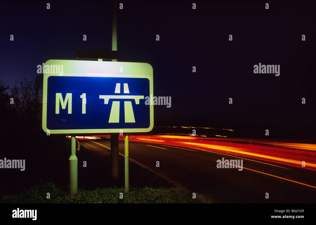 M1 sign hi-res stock photography and images - Alamy