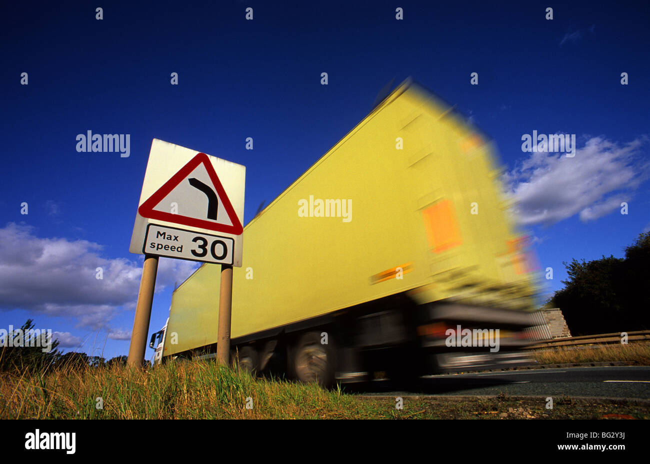 Left Hand Drive Lorry Stock Photos & Left Hand Drive Lorry Stock Images ...