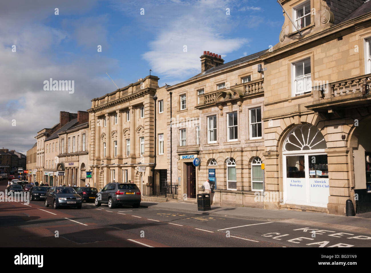 Halifax bank atm hi-res stock photography and images - Alamy