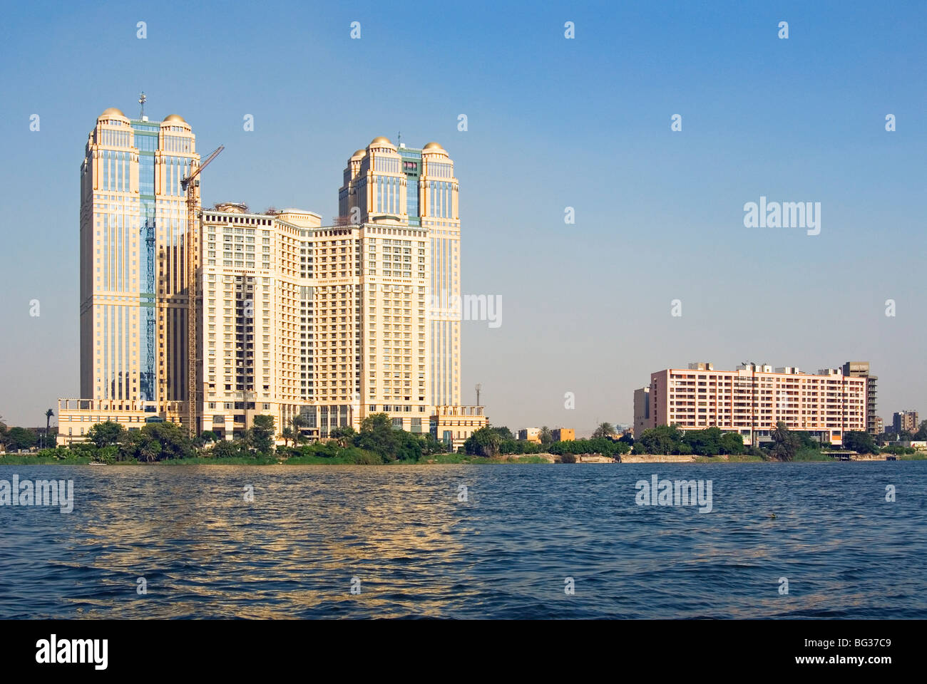 World Trade Center, Nile River, Cairo, Egypt, North Africa, Africa ...
