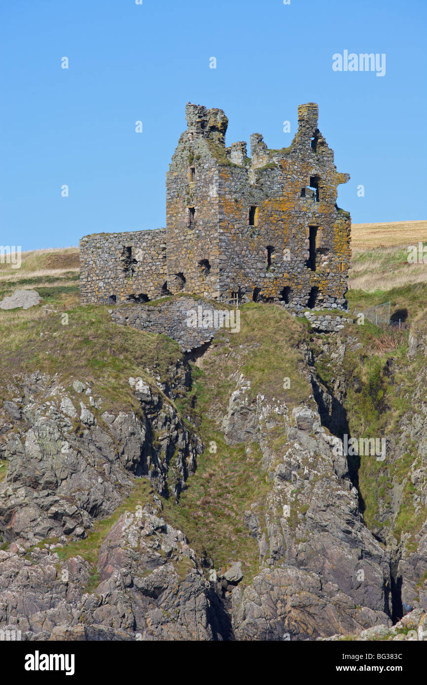 Dunskey Castle, The Rhins, Dumfries & Galloway, Scotland Stock Photo ...