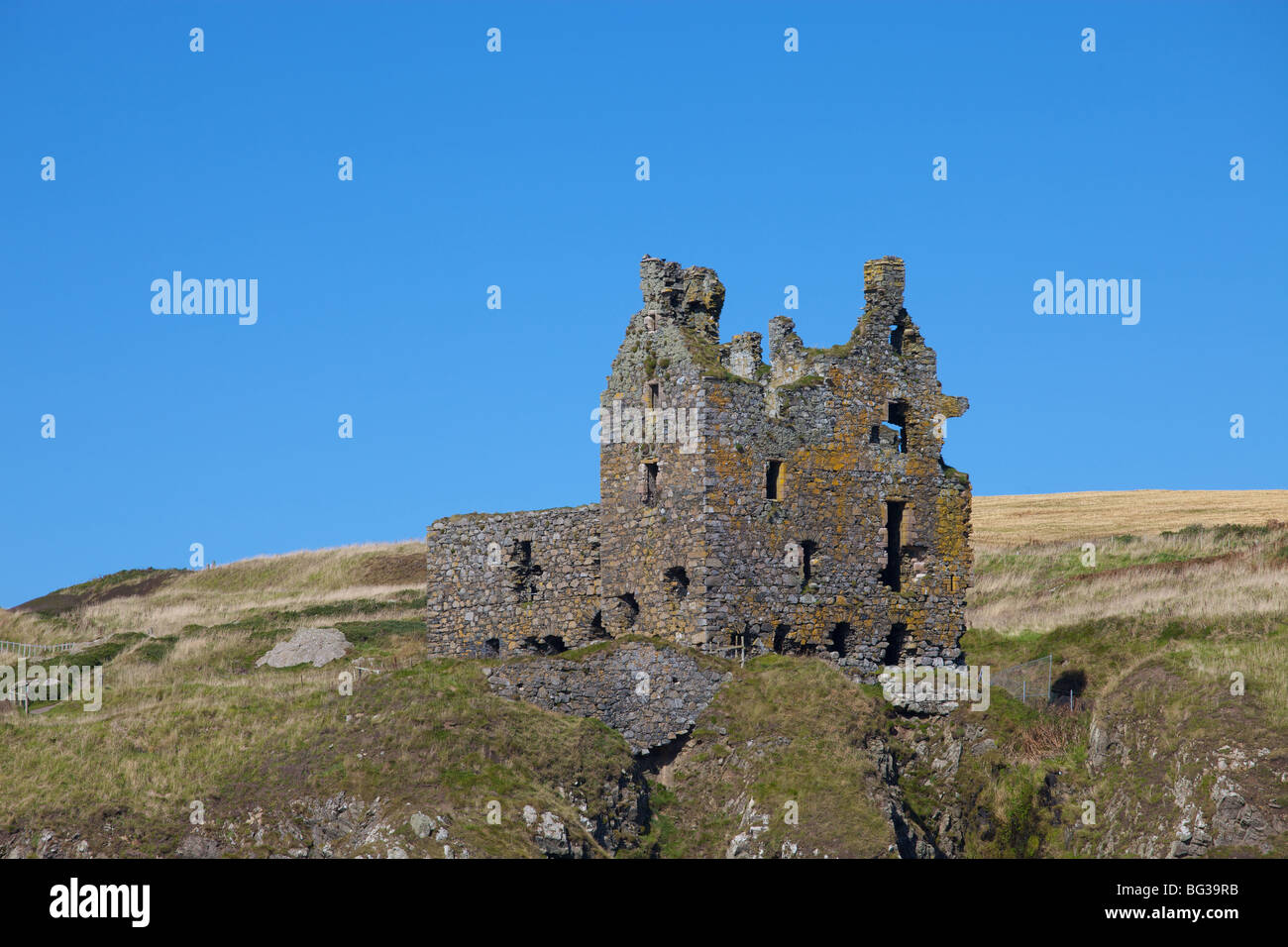 Dunskey Castle, The Rhins, Dumfries & Galloway, Scotland Stock Photo ...