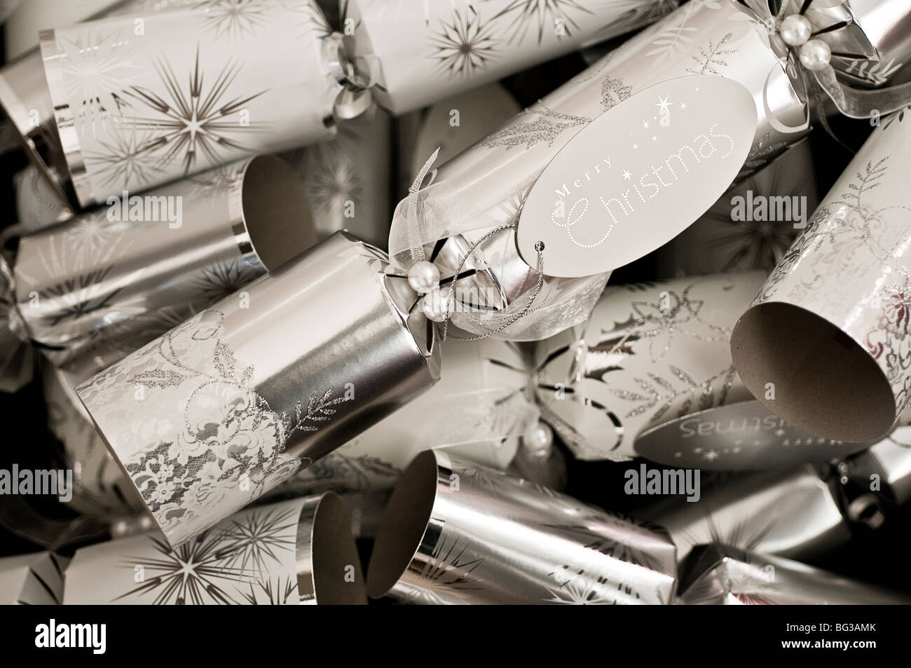 Christmas cracker label hi-res stock photography and images - Alamy