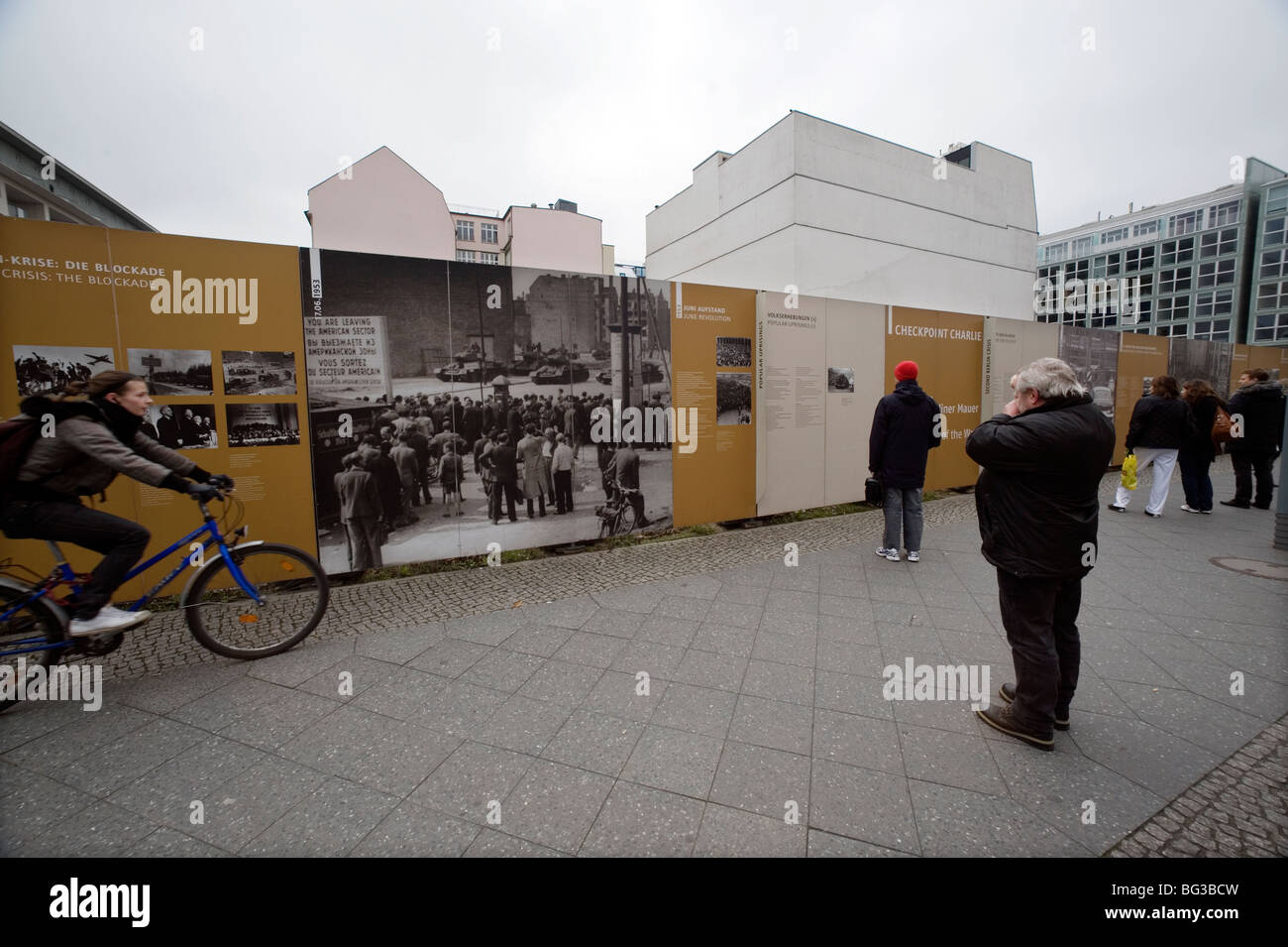Berlin 2009 1989 DDR Germany Unified positive forward history War Cold ...