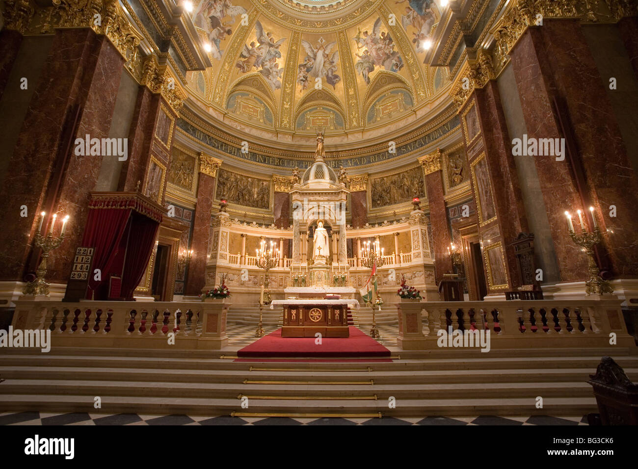 Interior of a catholic church Stock Photo - Alamy