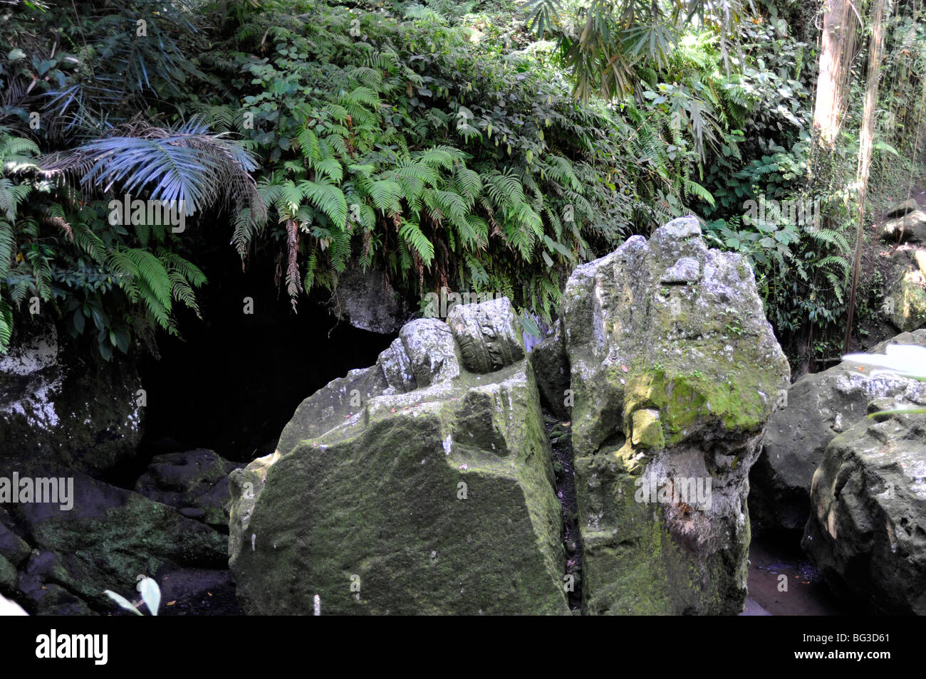 Goa Gajah, Elephant cave near Ubud, UNESCO World Heritage, Bali ...