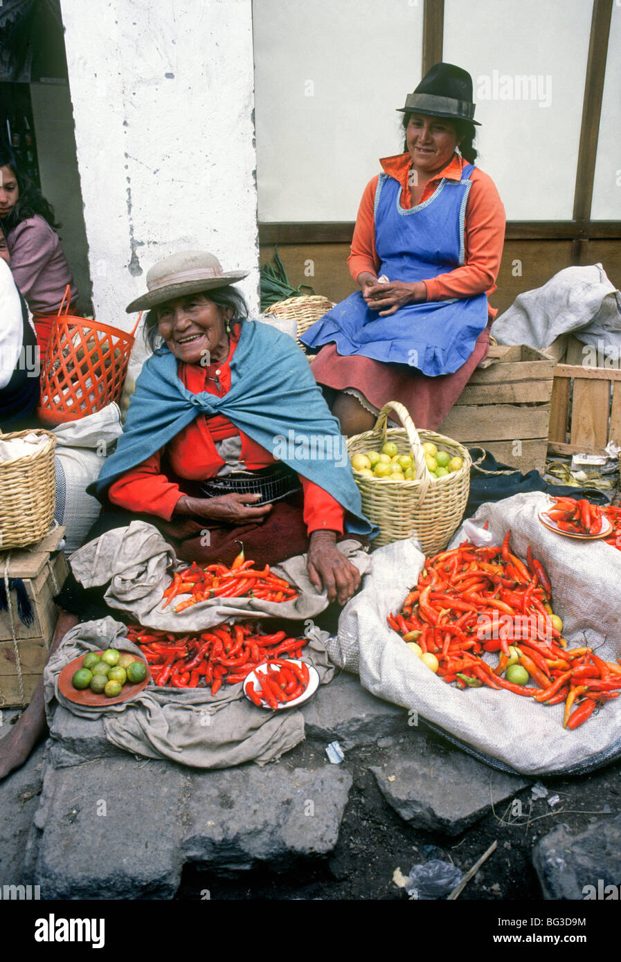 Qechua ecuador hi-res stock photography and images - Alamy