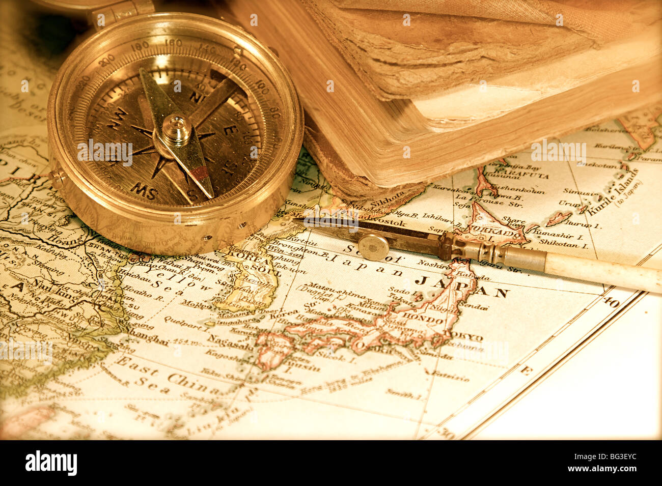 1982 map of africa hi-res stock photography and images - Alamy