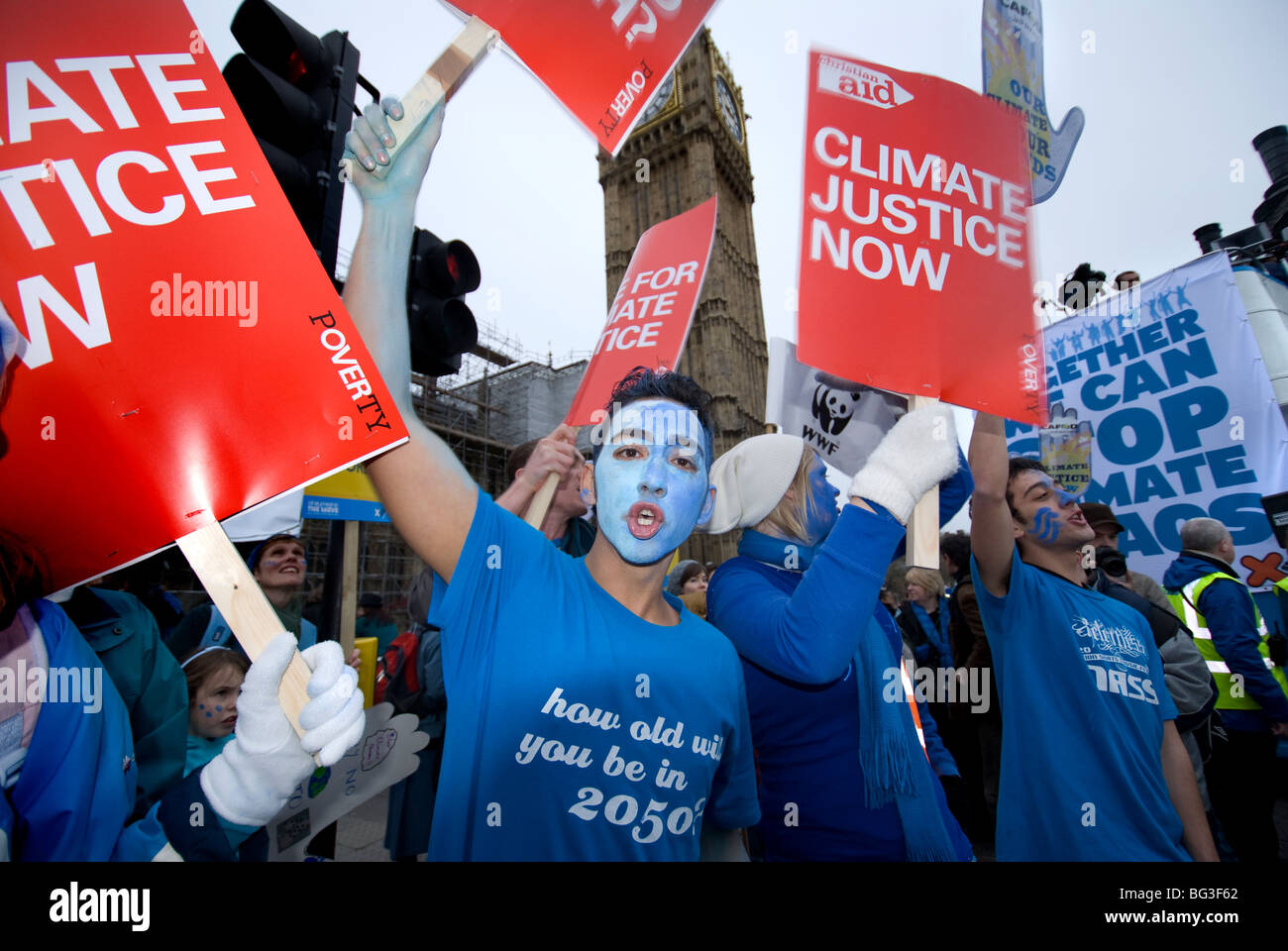 Environment protest face paint hi-res stock photography and images - Alamy