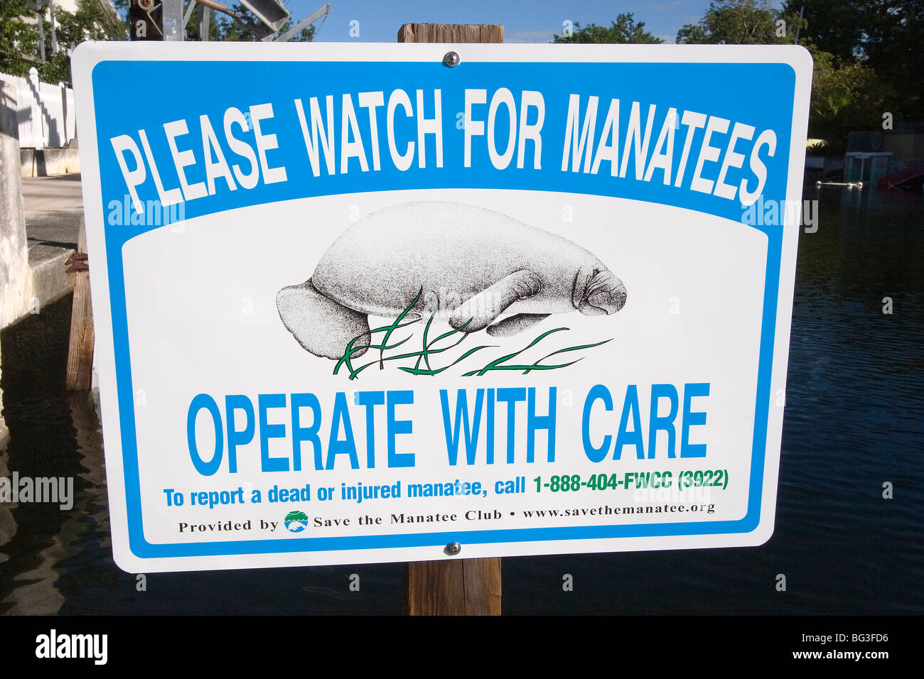 Endangered species waterway river sign hi-res stock photography and ...