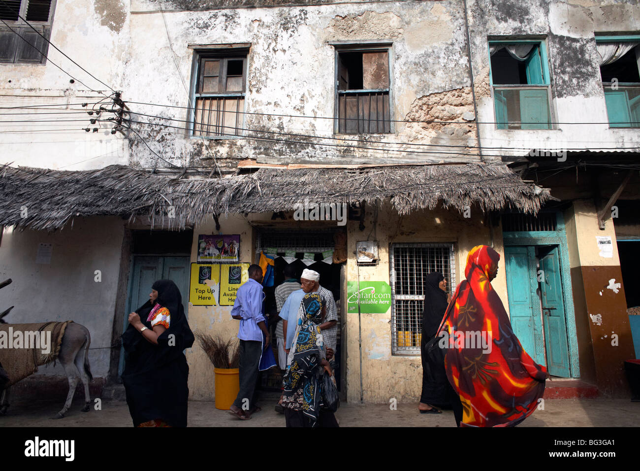 The narrow streets of Lamu Town, Lamu, Kenya, East Africa, Africa Stock ...