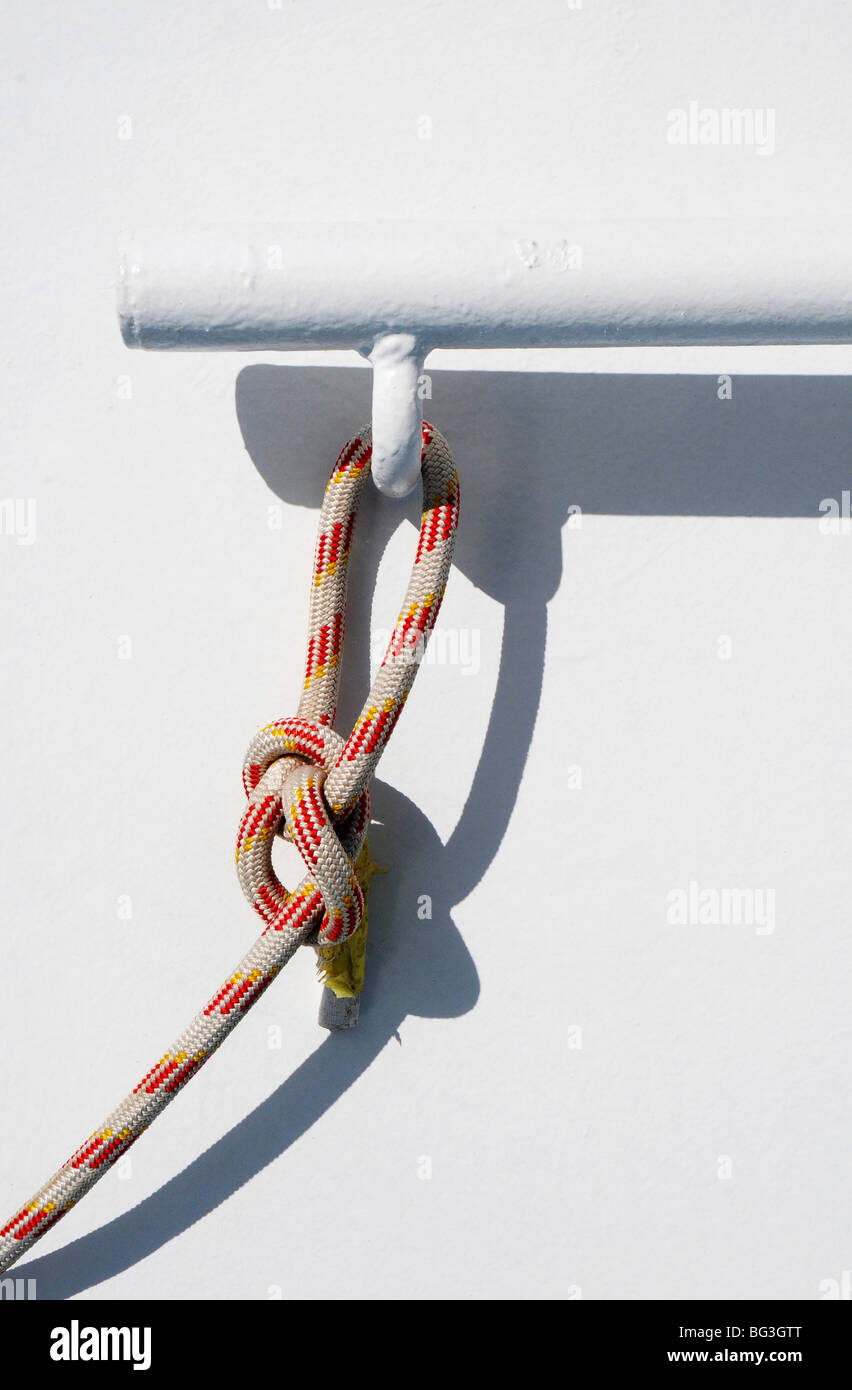 Hand rope sailing hi-res stock photography and images - Alamy