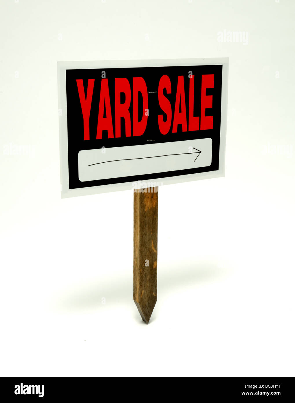 Yard Sale Sign Arrow On High Resolution Stock Photography and Images ...
